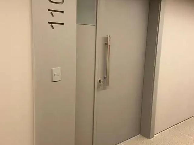 Conj. Comercial / Sala para Venda em Porto Alegre/RS Glória 1 Quartos