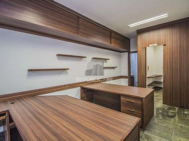 Conj. Comercial / Sala para Venda em Porto Alegre/RS Independência