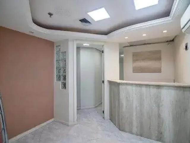 Conj. Comercial / Sala para Venda em Porto Alegre/RS Moinhos de Vento 6 Quartos