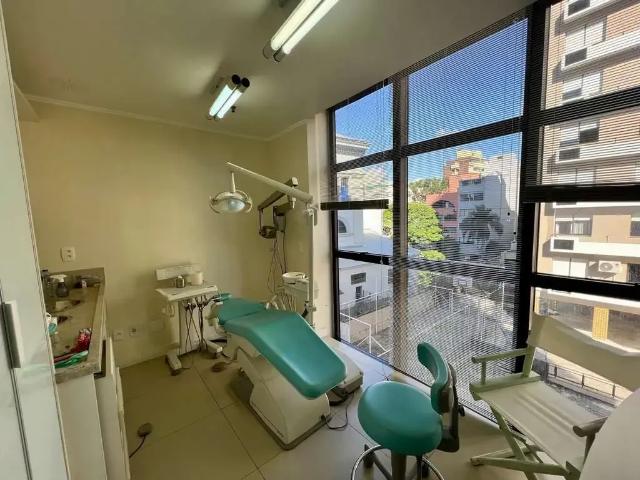 Conj. Comercial / Sala para Venda em Porto Alegre/RS Moinhos de Vento 1 Quartos