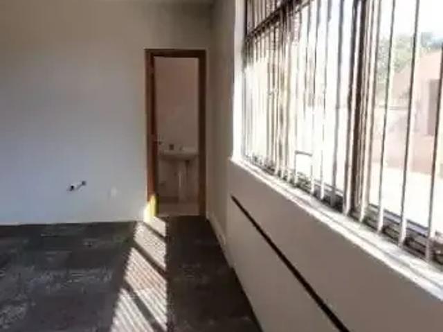 Conj. Comercial / Sala para Venda em Porto Alegre/RS Moinhos de Vento 2 Quartos