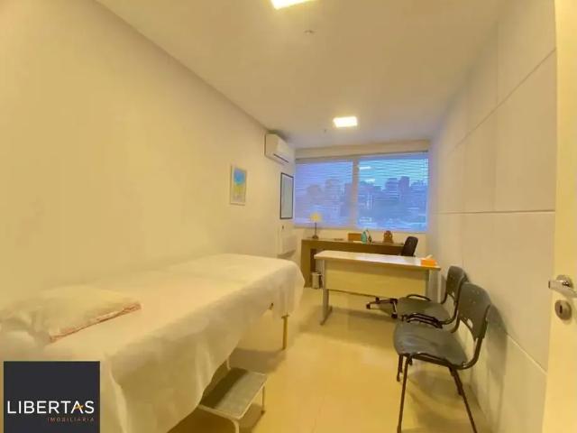 Conj. Comercial / Sala para Venda em Porto Alegre/RS Moinhos de Vento 2 Quartos