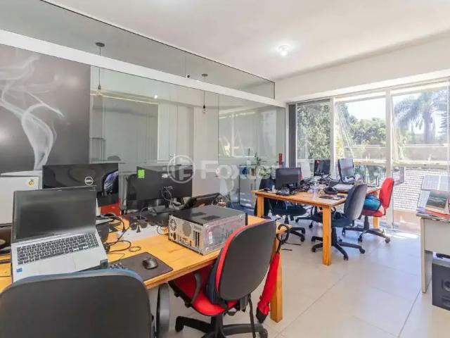 Conj. Comercial / Sala para Venda em Porto Alegre/RS Mont Serrat