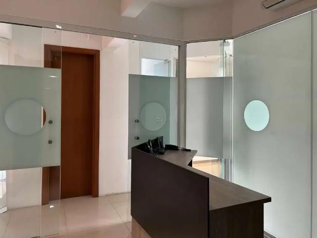 Conj. Comercial / Sala para Venda em Porto Alegre/RS Menino Deus