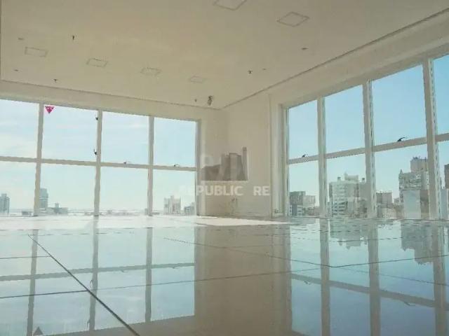 Conj. Comercial / Sala para Venda em Porto Alegre/RS Menino Deus