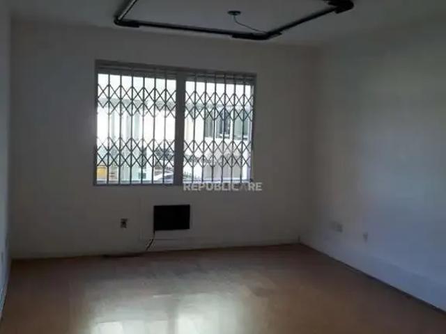 Conj. Comercial / Sala para Venda em Porto Alegre/RS Menino Deus