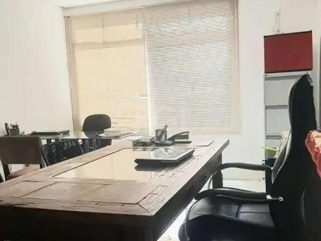 Conj. Comercial / Sala para Venda em Porto Alegre/RS Menino Deus