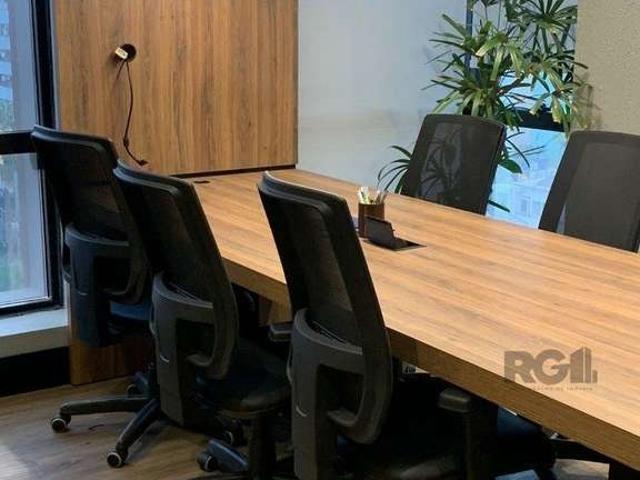 Conj. Comercial / Sala para Venda em Porto Alegre/RS Menino Deus 2 Quartos