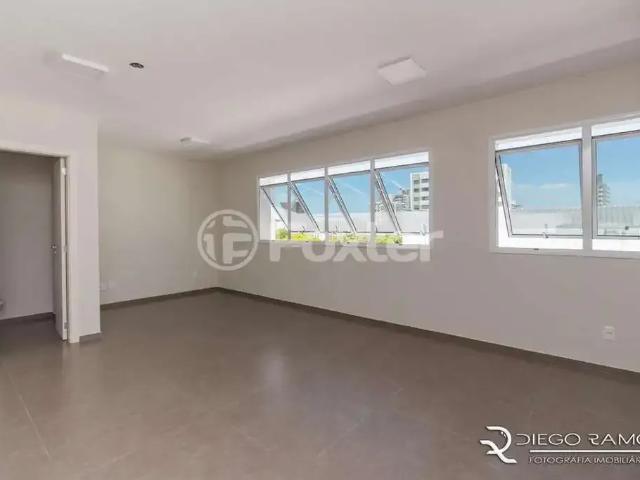 Conj. Comercial / Sala para Venda em Porto Alegre/RS Menino Deus