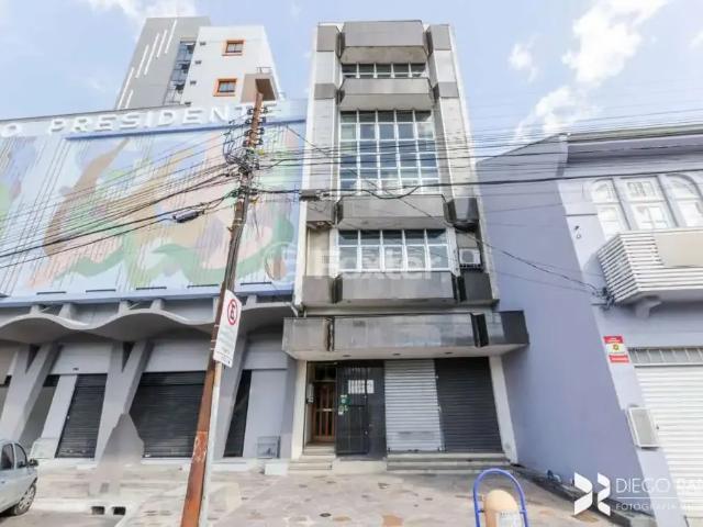 Conj. Comercial / Sala para Venda em Porto Alegre/RS São João