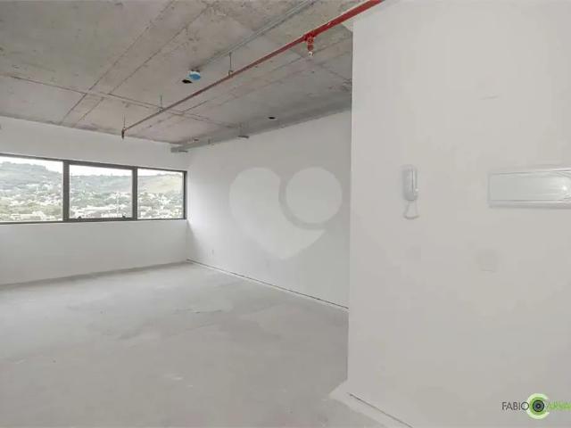 Conj. Comercial / Sala para Venda em Porto Alegre/RS Partenon