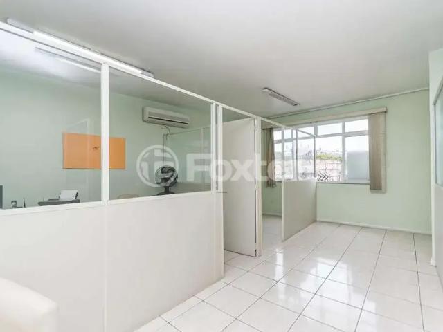Conj. Comercial / Sala para Venda em Porto Alegre/RS Partenon