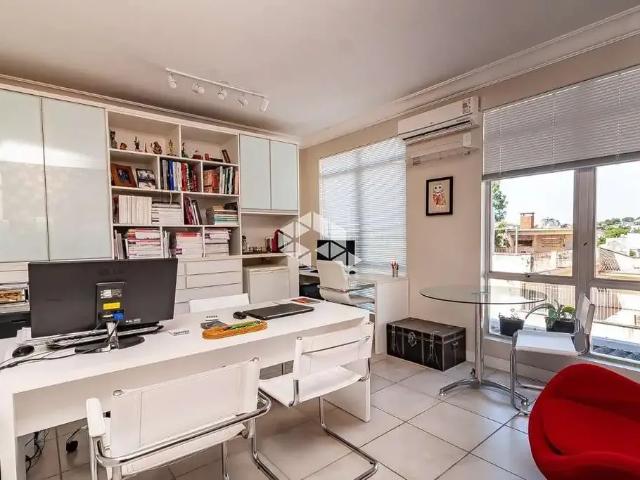 Conj. Comercial / Sala para Venda em Porto Alegre/RS Petrópolis