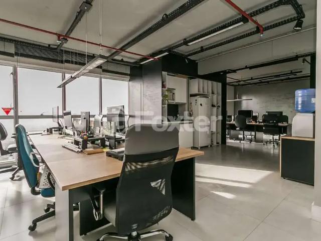 Conj. Comercial / Sala para Venda em Porto Alegre/RS Petrópolis