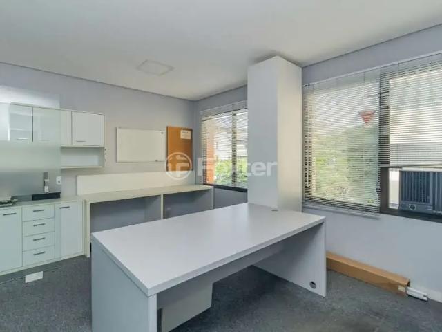 Conj. Comercial / Sala para Venda em Porto Alegre/RS Petrópolis
