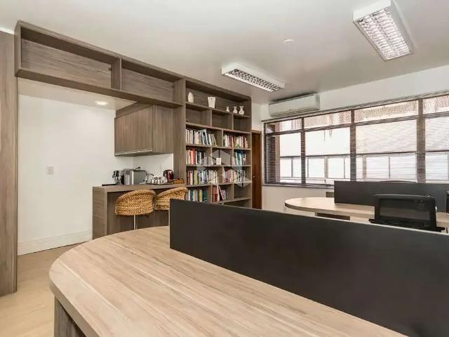 Conj. Comercial / Sala para Venda em Porto Alegre/RS Petrópolis