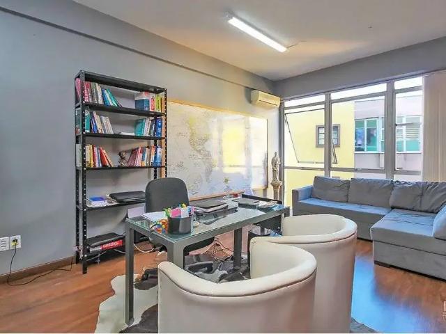 Conj. Comercial / Sala para Venda em Porto Alegre/RS Petrópolis