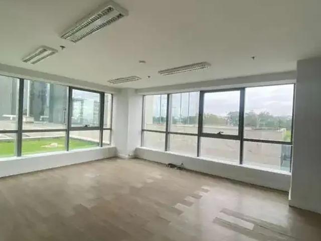 Conj. Comercial / Sala para Venda em Porto Alegre/RS Praia de Belas 3 Quartos