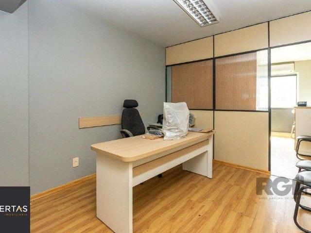 Conj. Comercial / Sala para Venda em Porto Alegre/RS Praia de Belas 1 Quartos