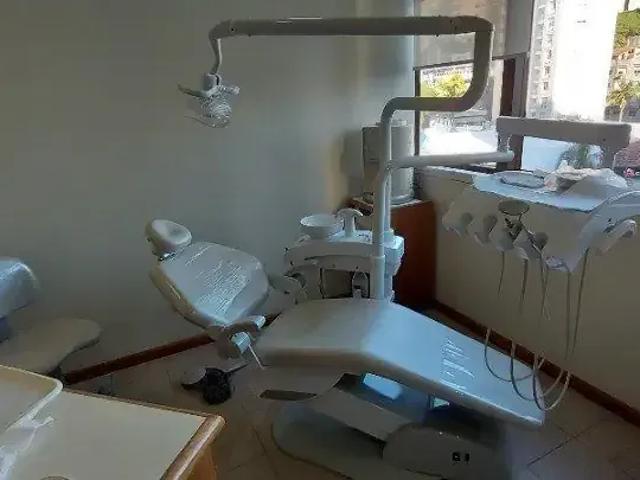 Conj. Comercial / Sala para Venda em Porto Alegre/RS Rio Branco 3 Quartos