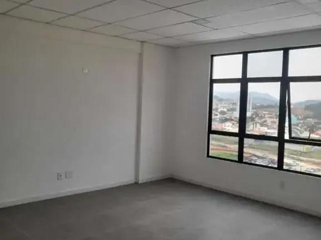 Conj. Comercial / Sala para Venda em Palhoça/SC Pagani