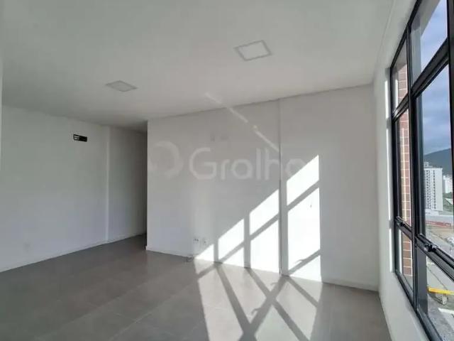 Conj. Comercial / Sala para Venda em Palhoça/SC Pagani