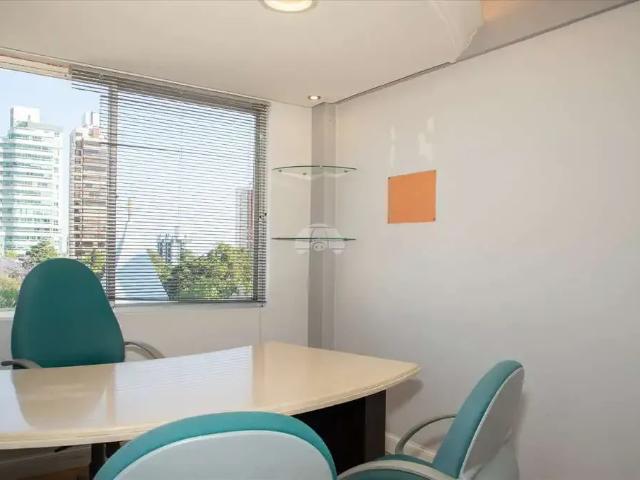 Conj. Comercial / Sala para Venda em Passo Fundo/RS Centro