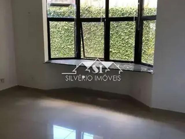 Conj. Comercial / Sala para Venda em Petrópolis/RJ Centro