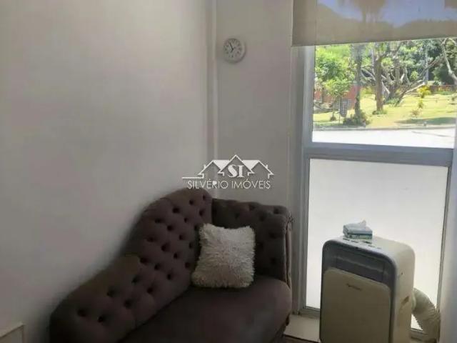 Conj. Comercial / Sala para Venda em Petrópolis/RJ Quarteirão Brasileiro