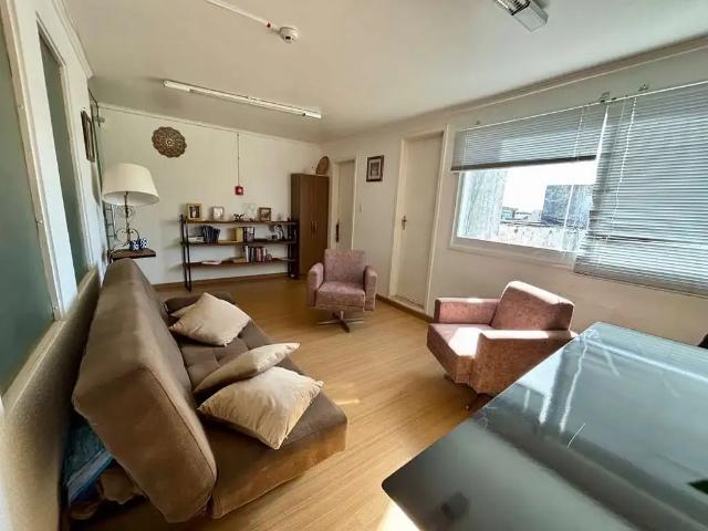 Conj. Comercial / Sala para Venda em Pelotas/RS Centro