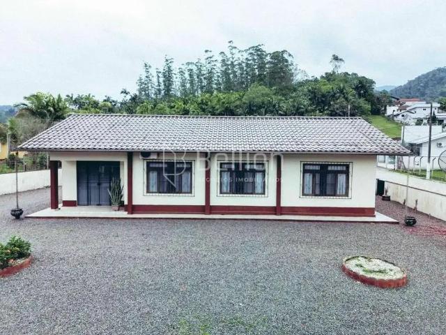 Conj. Comercial / Sala para Venda em Rodeio/SC Centro 4 Quartos