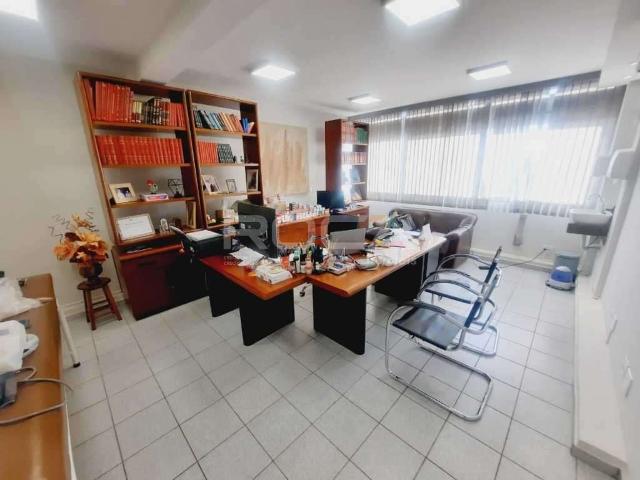 Conj. Comercial / Sala para Venda em Ribeirão Preto/SP Centro