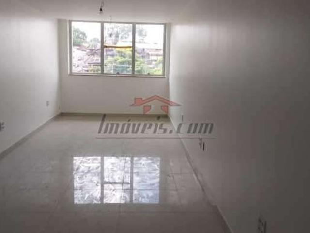 Conj. Comercial / Sala para Venda em Rio de Janeiro/RJ Tanque