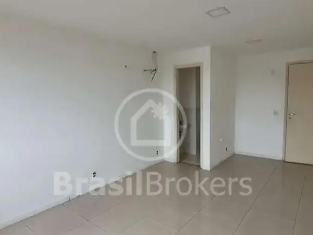Conj. Comercial / Sala para Venda em Rio de Janeiro/RJ Taquara 1 Quartos