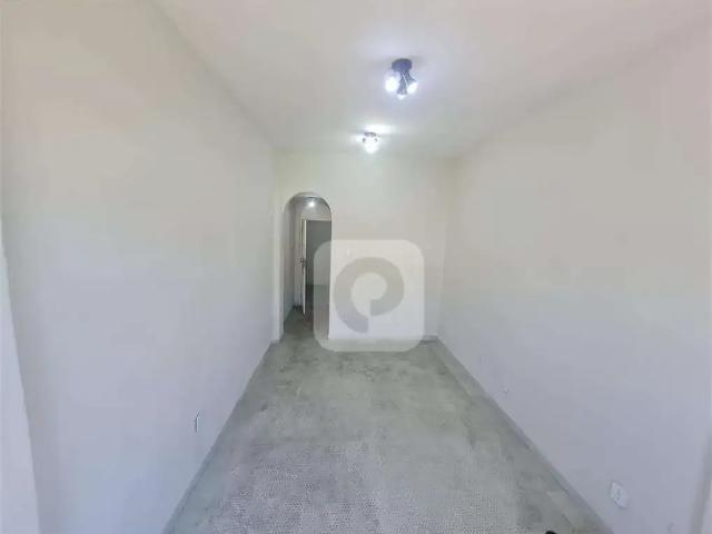 Conj. Comercial / Sala para Venda em Rio de Janeiro/RJ Tijuca 1 Quartos