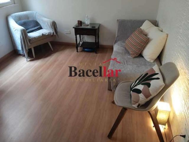 Conj. Comercial / Sala para Venda em Rio de Janeiro/RJ Tijuca