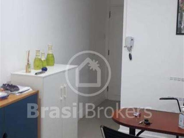 Conj. Comercial / Sala para Venda em Rio de Janeiro/RJ Tijuca