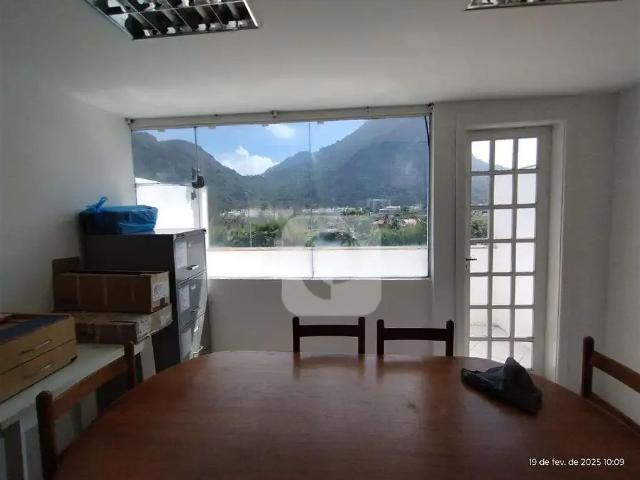Conj. Comercial / Sala para Venda em Rio de Janeiro/RJ Barra da Tijuca 3 Quartos