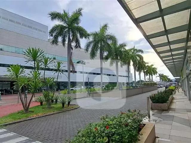 Conj. Comercial / Sala para Venda em Rio de Janeiro/RJ Barra da Tijuca 4 Quartos