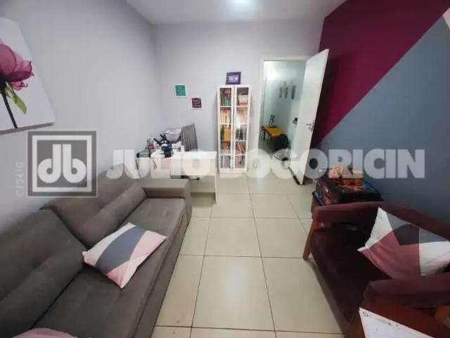 Conj. Comercial / Sala para Venda em Rio de Janeiro/RJ Cacuia