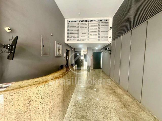 Conj. Comercial / Sala para Venda em Rio de Janeiro/RJ Cacuia