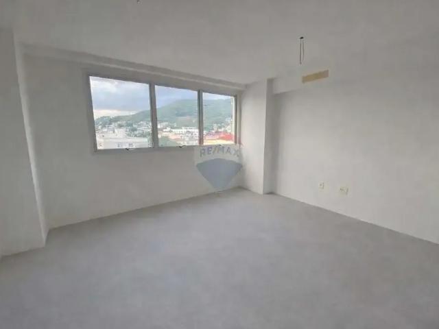 Conj. Comercial / Sala para Venda em Rio de Janeiro/RJ Cascadura