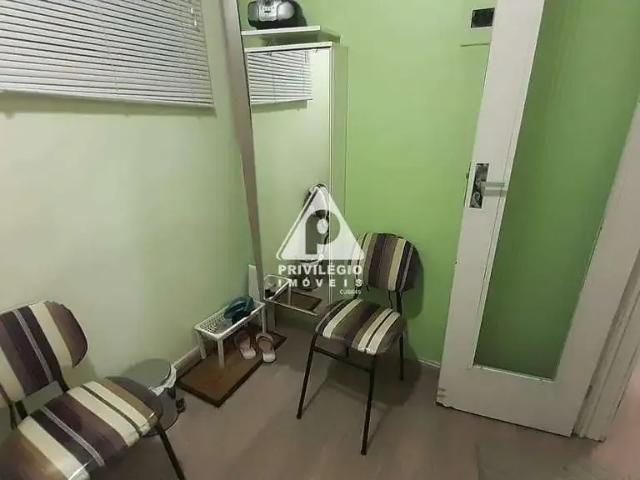 Conj. Comercial / Sala para Venda em Rio de Janeiro/RJ Catete