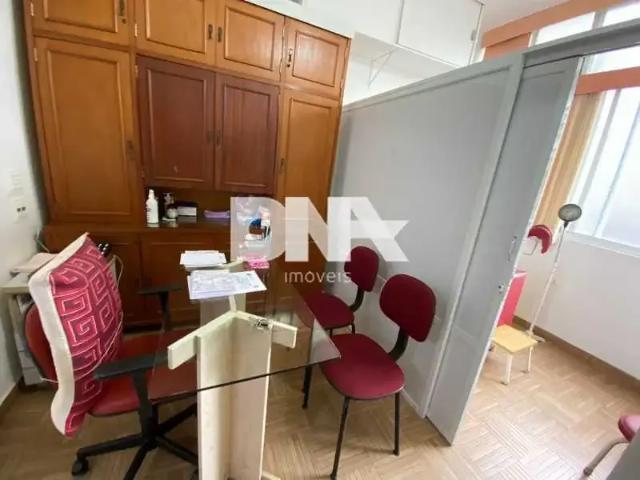 Conj. Comercial / Sala para Venda em Rio de Janeiro/RJ Catete