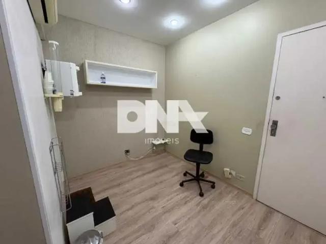 Conj. Comercial / Sala para Venda em Rio de Janeiro/RJ Catete