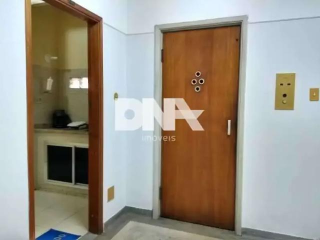 Conj. Comercial / Sala para Venda em Rio de Janeiro/RJ Centro