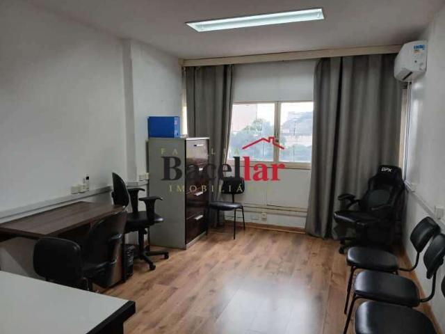 Conj. Comercial / Sala para Venda em Rio de Janeiro/RJ Centro