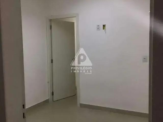 Conj. Comercial / Sala para Venda em Rio de Janeiro/RJ Centro