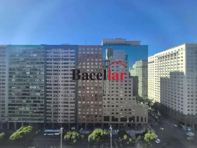 Conj. Comercial / Sala para Venda em Rio de Janeiro/RJ Centro 1 Quartos