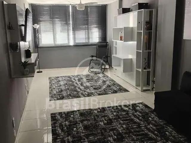 Conj. Comercial / Sala para Venda em Rio de Janeiro/RJ Centro 1 Quartos